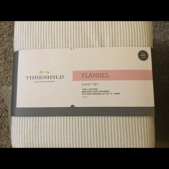 Threshold | Bedding | King 4 Piece Flannel Sheet Set Nwt | Poshmark